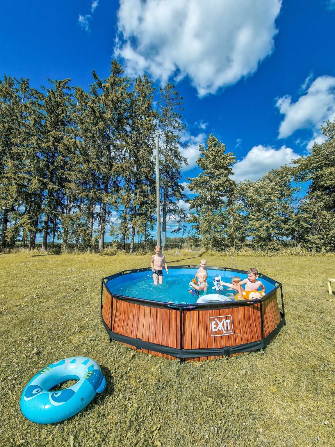 Kes meie basseini ära lõhkus???? | Janeblogi